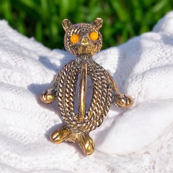 Vintage | Jewelry | Vintage Teddy Bear Twisted Wire Gold Tone Brooch ...